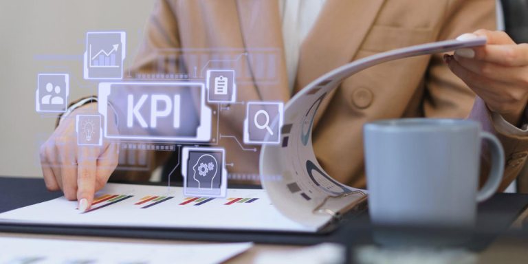 Track 7 Essential KPIs for Growth and Drive IT Success